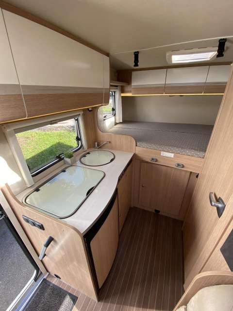 Es wurden 16 Fahrzeuge gefunden.