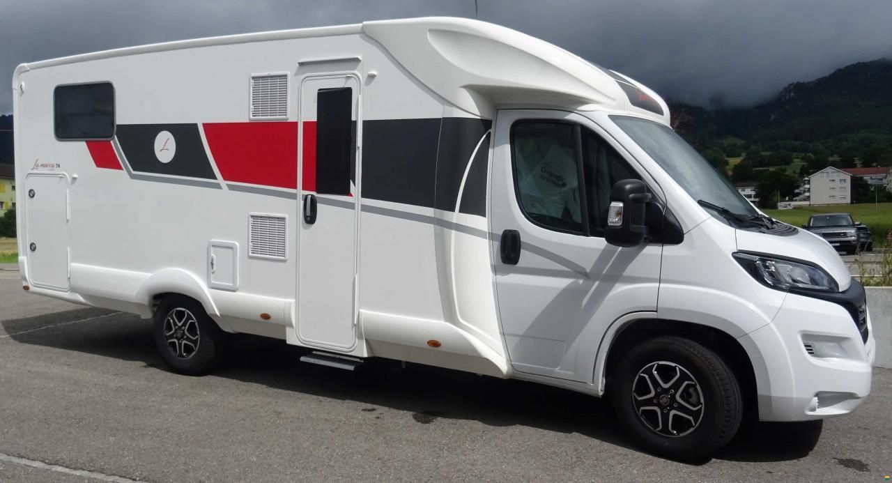 74 La Marca noleggiare - Camper / Roulotte