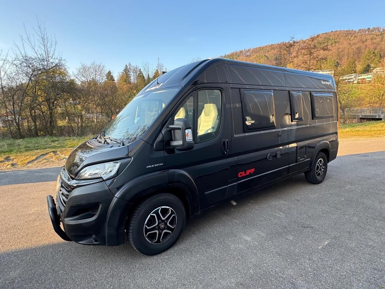Sunlight CLIFF CVE 600 - Wohnmobil / Motorcaravan