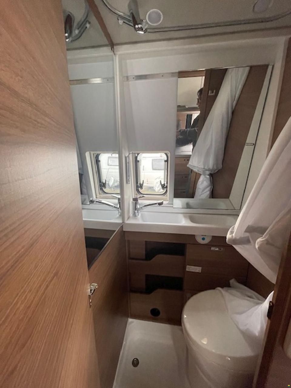 Boxlife 600 ME - Wohnmobil / Motorcaravan