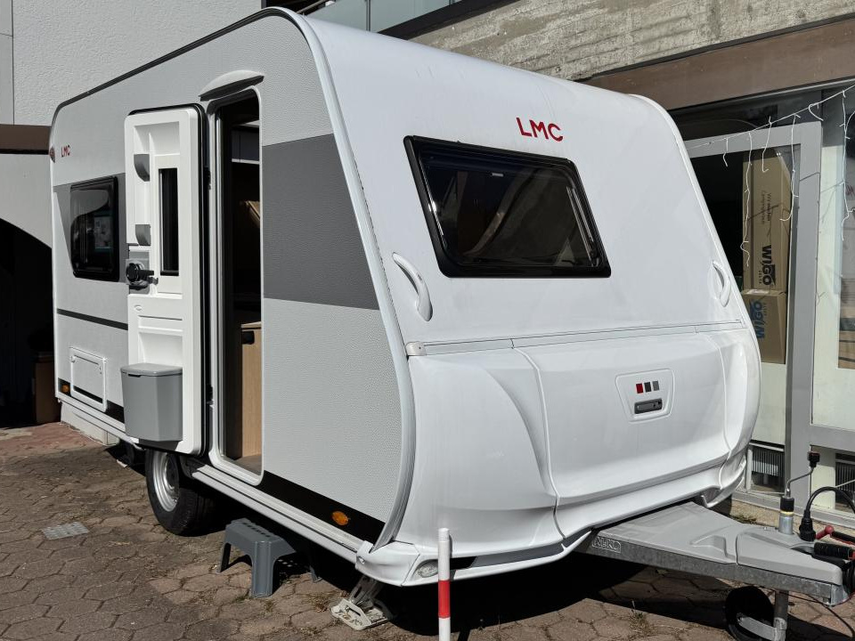 LMC Lord Münsterland / 400 F - Caravan / Caravan