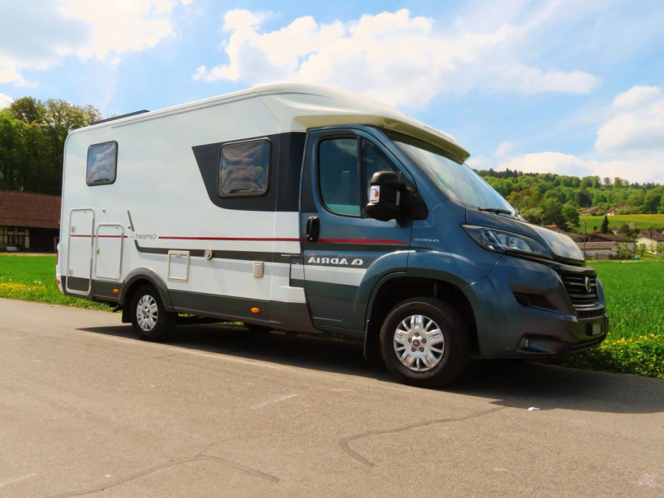 Adria Compact SL Plus - Camping Car / caravane à moteur
