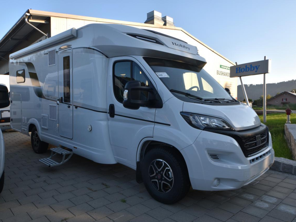 Hobby Optima T70 GE De Luxe rent - Motorhome / Motorcaravan